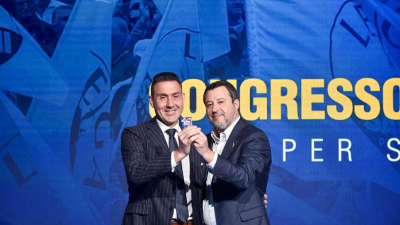Leghisti contro Vannacci: se lascia il partito, via da eurodeputato ...