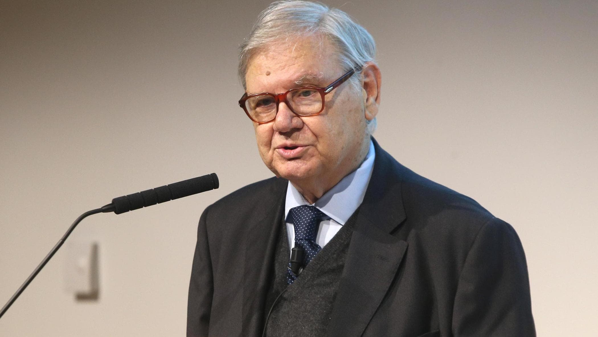 Morto Piero Barucci, fu banchiere e ministro del Tesoro negli anni ...