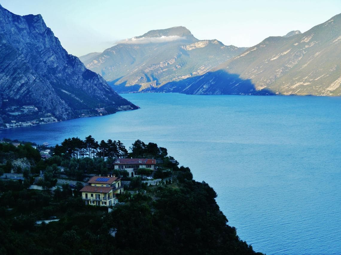 Strada della Forra: percorso sospeso tra lago e roccia - la Repubblica