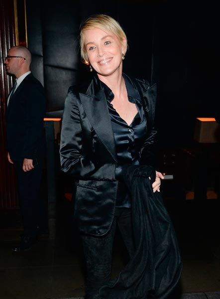 Sharon Stone ci dà un taglio - la Repubblica