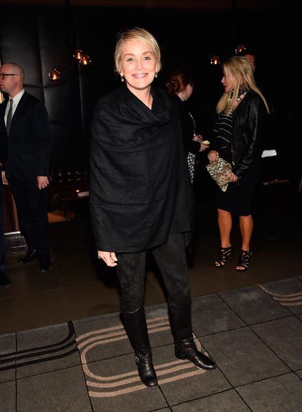 Sharon Stone ci dà un taglio - la Repubblica