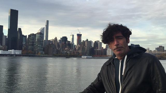 Il tutorial di Bobo Rondelli da New York, "vi insegno a diventare ...