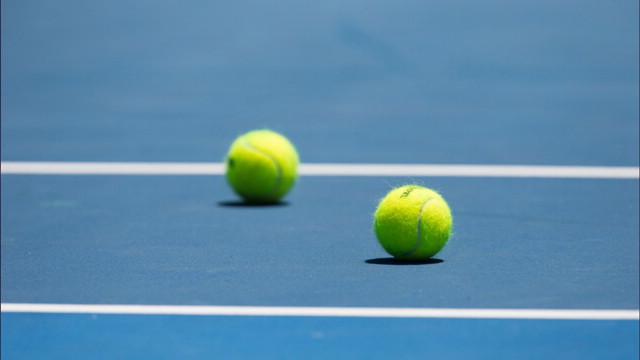 Le palline da tennis sono verdi o gialle? A risolvere l'enigma ci pensa ...