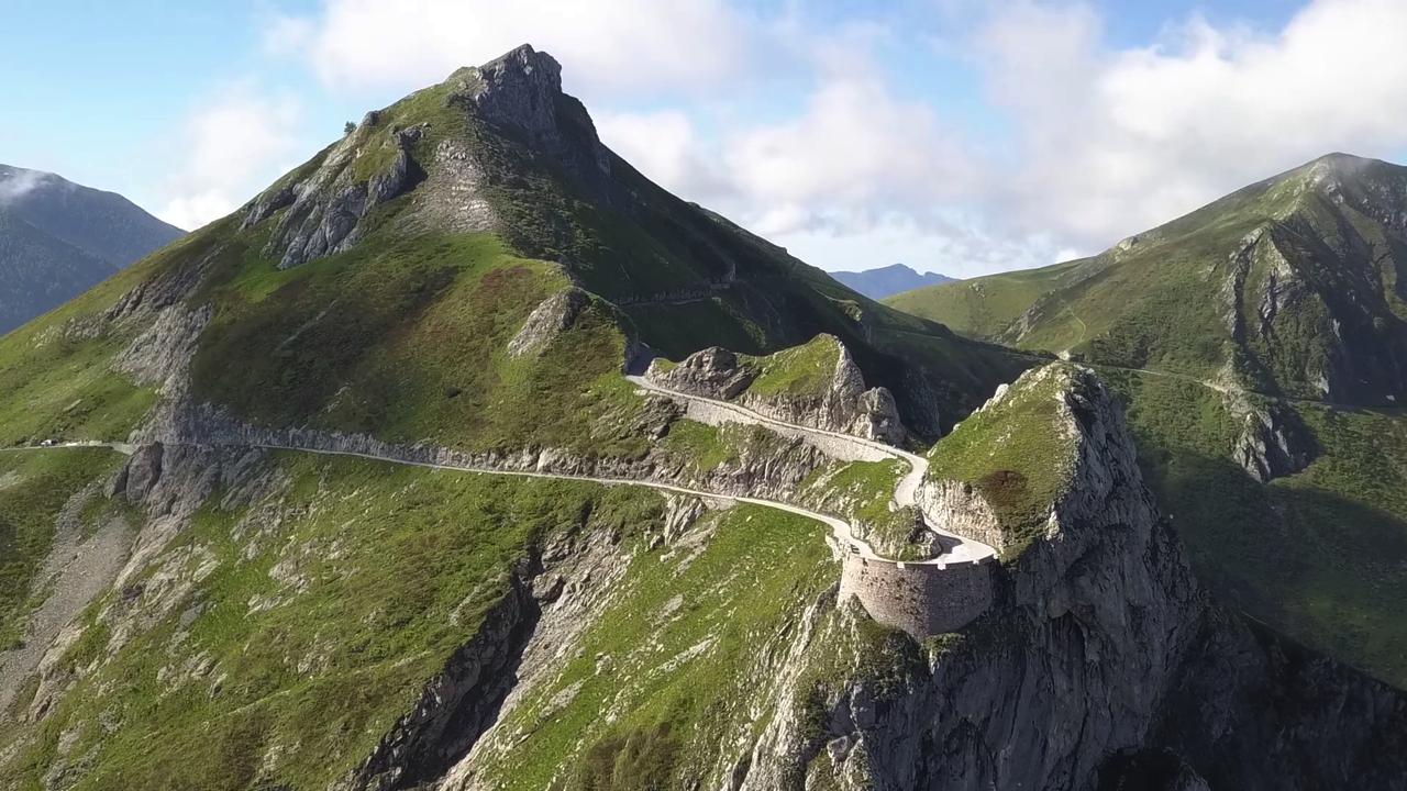 Cuneo, riapre l'antica via del sale: il percorso mozzafiato che si ...