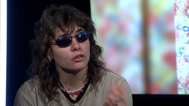Madame: "L'età non conta. Sono la fiera portavoce di quelli come me ...