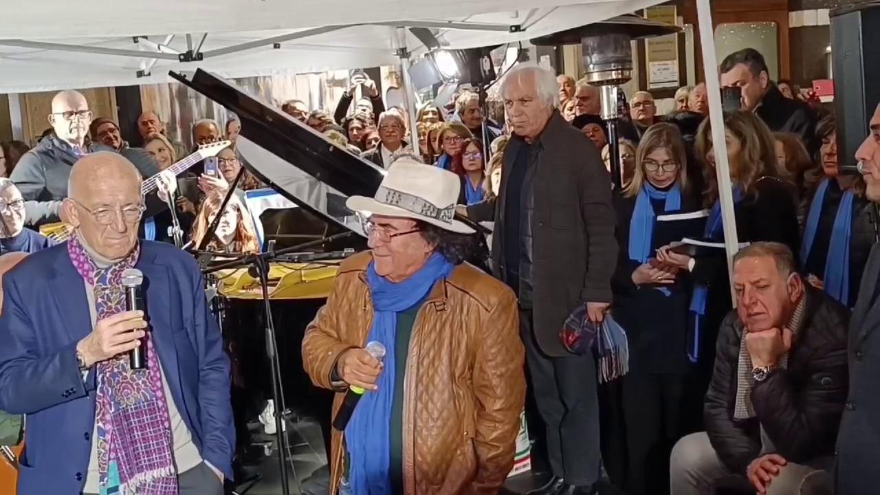 Jacopo Fo: "Mio padre mandò a Franca Rame un fax di 7 metri per ...