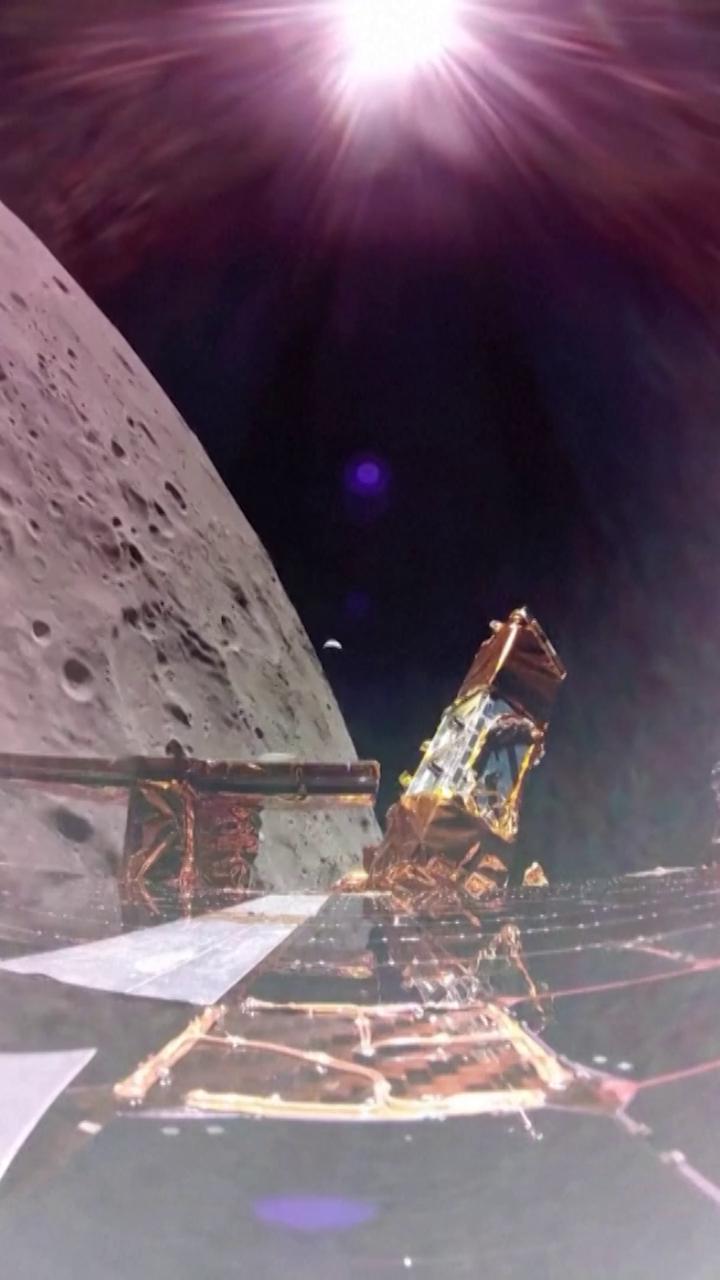 La superficie lunare vista da vicino: lo spettacolare video dalla ...