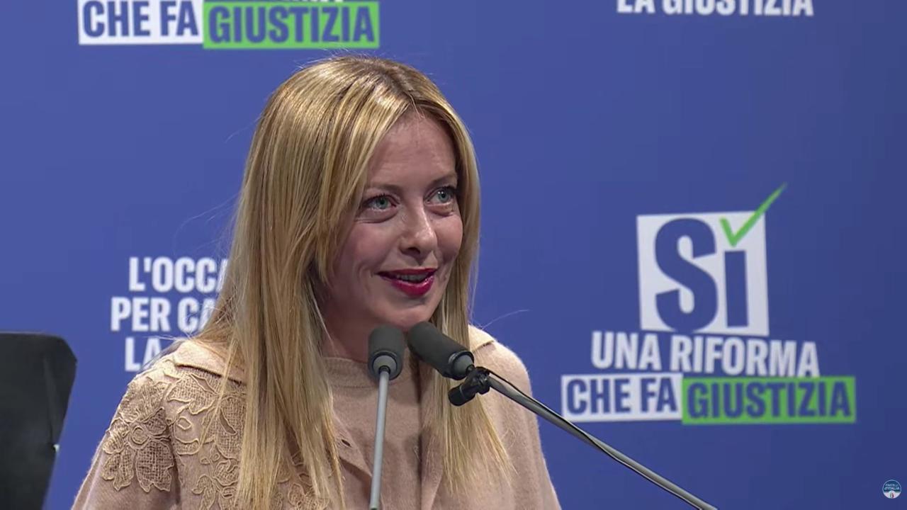 Referendum, Meloni caustica: "Non sono dilaniata e se vince il No non ...
