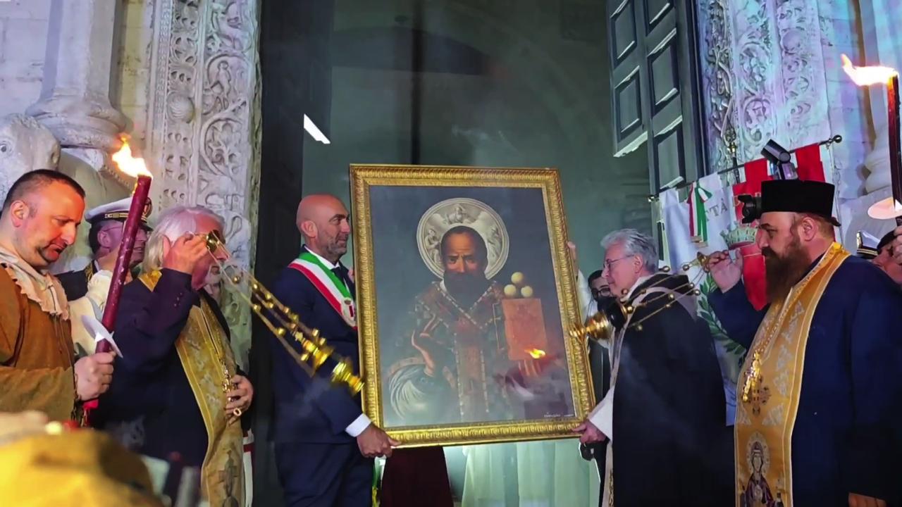 San Nicola, il film del corteo storico: nel video in due minuti il ...